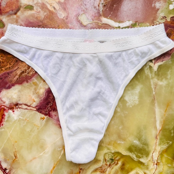 Victoria's Secret | Intimates & Sleepwear | Vintage 99s Victorias ...